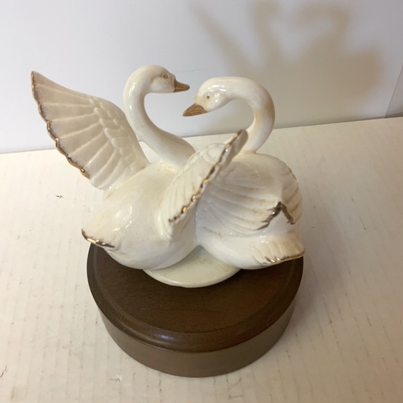 music box etc. | Art | Vintage Porcelain Double White Swan Music Box ...